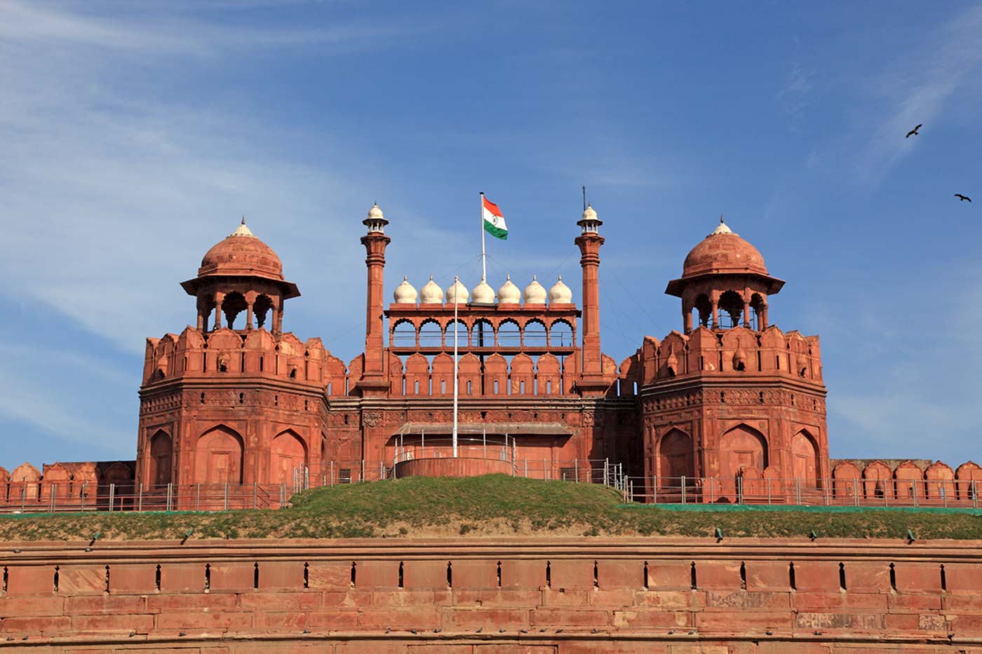 Weekend Getaways Holiday Destination In Delhi Maidens Hotel